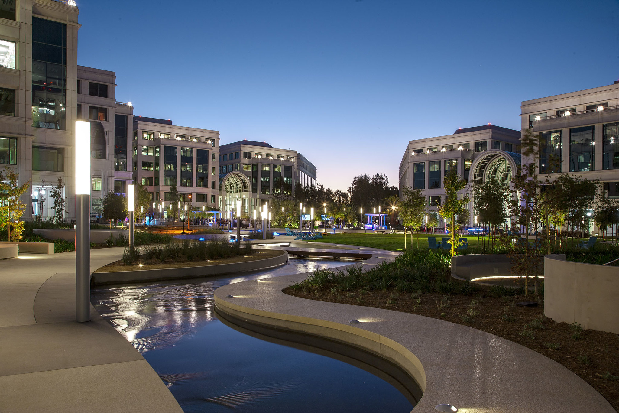 The Wallis | ACTIVATE LA @ WATER GARDEN